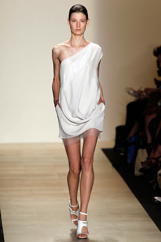 Tailor-Made: Body-Conscious Dress | the Beijinger